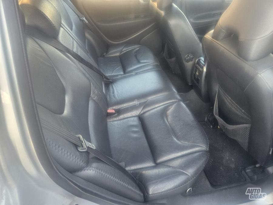 Volvo XC70 2006 Jonava, ar dzinēja tilpumu 2.50 L un nobraukumu 389 tūkst. km par 900 €, foto 7 vietnē AUTOMOTO.COM.LV