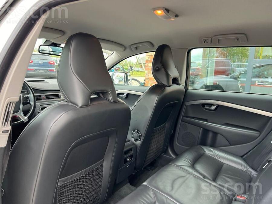 Volvo XC70 2010 Talsi, ar dzinēja tilpumu 2.40 L un nobraukumu 313 tūkst. km par 10470 €, foto 20 vietnē AUTOMOTO.COM.LV
