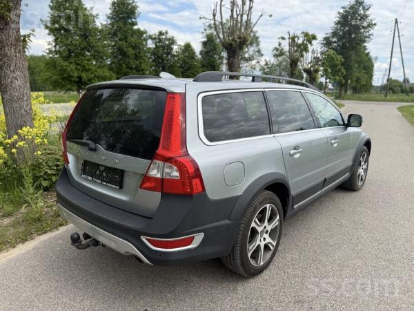 Volvo XC70 2012 Ogre, ar dzinēja tilpumu 2.40 L un nobraukumu 225 tūkst. km par 10899 €, foto 4 vietnē AUTOMOTO.COM.LV