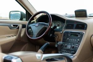 Зеленый Вольво ХС70 2005 в Рига, объемом двигателя 2.50 л и пробегом 329 тыс. км за 5290 €, фото 24 на AUTOMOTO.COM.LV