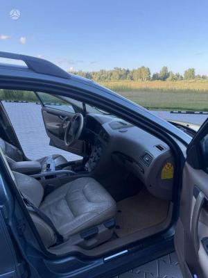 Zaļš Volvo XC70 2003 Šauļi, ar dzinēja tilpumu 2.40 L un nobraukumu 350 tūkst. km par 2250 €, foto 8 vietnē AUTOMOTO.COM.LV