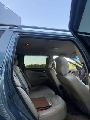 Zaļš Volvo XC70 2003 Šauļi, ar dzinēja tilpumu 2.40 L un nobraukumu 350 tūkst. km par 2250 €, foto 9 vietnē AUTOMOTO.COM.LV