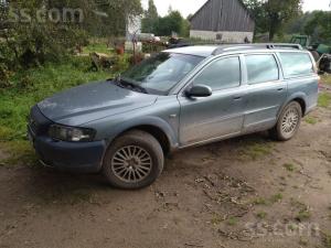 Zaļš Volvo XC70 2003 Aizkraukle, ar dzinēja tilpumu 2.40 L un nobraukumu 654 tūkst. km par 1100 €, foto  vietnē AUTOMOTO.COM.LV