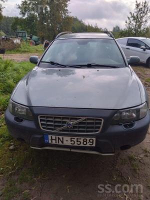 Zaļš Volvo XC70 2003 Aizkraukle, ar dzinēja tilpumu 2.40 L un nobraukumu 654 tūkst. km par 1100 €, foto 3 vietnē AUTOMOTO.COM.LV