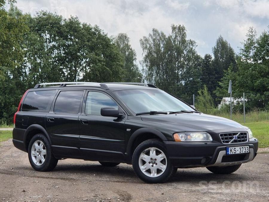 Zaļš Volvo XC70 2004 Preiļi, ar dzinēja tilpumu 2.40 L un nobraukumu 378 tūkst. km par 3050 €, foto 2 vietnē AUTOMOTO.COM.LV
