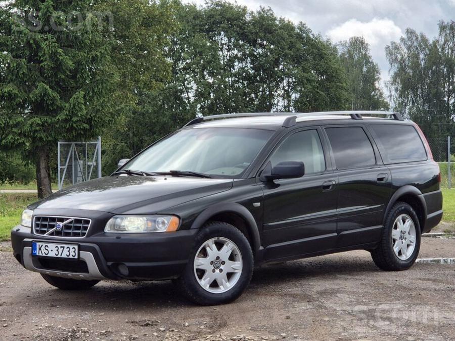 Zaļš Volvo XC70 2004 Preiļi, ar dzinēja tilpumu 2.40 L un nobraukumu 378 tūkst. km par 3050 €, foto 3 vietnē AUTOMOTO.COM.LV