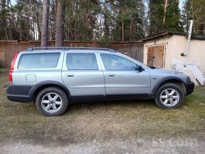 Zaļš Volvo XC70 2004 Cēsis, ar dzinēja tilpumu 2.40 L un nobraukumu 419 tūkst. km par 2200 €, foto 6 vietnē AUTOMOTO.COM.LV