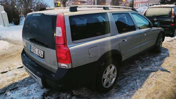 Zaļš Volvo XC70 2005 Gargždai, ar dzinēja tilpumu 2.40 L un nobraukumu 420 tūkst. km par 3299 €, foto 2 vietnē AUTOMOTO.COM.LV