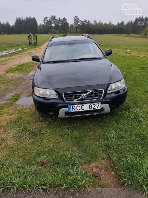 Green Volvo XC70 2005 in Trakai, with an engine capacity of 2.40 L and mileage of 386 thousand km for 2500 €, photo  on AUTOMOTO.COM.LV