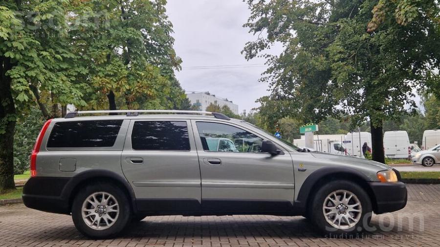 Zaļš Volvo XC70 2006 Rīga, ar dzinēja tilpumu 2.40 L un nobraukumu 0 tūkst. km par 1399 €, foto 1 vietnē AUTOMOTO.COM.LV