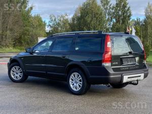 Зеленый Вольво ХС70 2006 в Рига, объемом двигателя 2.40 л и пробегом 319 тыс. км за 4300 €, фото 6 на AUTOMOTO.COM.LV