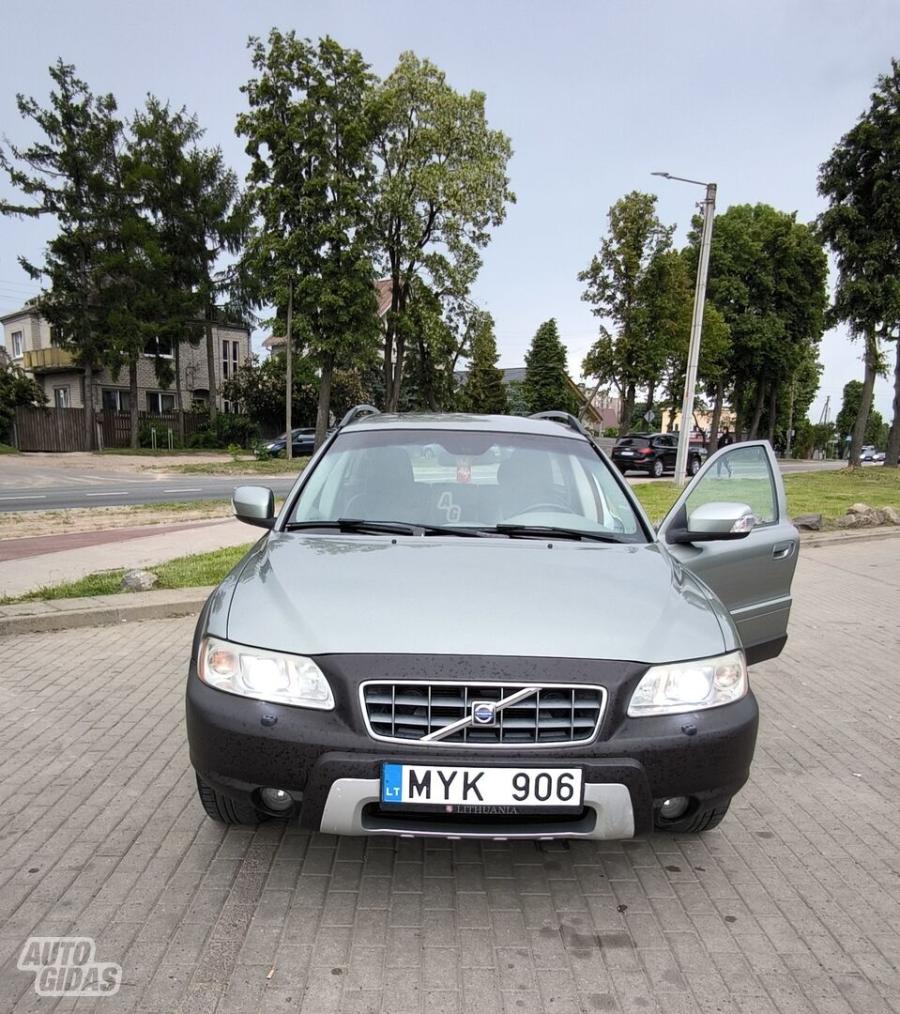Green Volvo XC70 2007 in Kaunas, with an engine capacity of 2.40 L and mileage of 352 thousand km for 3500 €, photo 3 on AUTOMOTO.COM.LV
