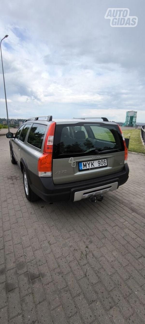 Zaļš Volvo XC70 2007 Kauņa, ar dzinēja tilpumu 2.40 L un nobraukumu 352 tūkst. km par 3500 €, foto 5 vietnē AUTOMOTO.COM.LV