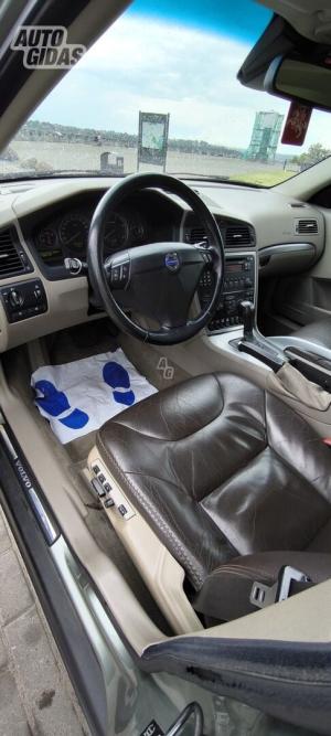 Green Volvo XC70 2007 in Kaunas, with an engine capacity of 2.40 L and mileage of 352 thousand km for 3500 €, photo 9 on AUTOMOTO.COM.LV