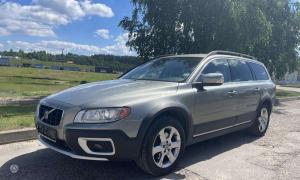 Green Volvo XC70 2007 in Vilnius, with an engine capacity of 2.40 L and mileage of 349 thousand km for 5950 €, photo 4 on AUTOMOTO.COM.LV