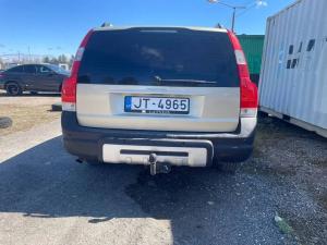Green Volvo XC70 2007 in Riga, with an engine capacity of 2.40 L and mileage of 363 thousand km for 3999 €, photo 9 on AUTOMOTO.COM.LV