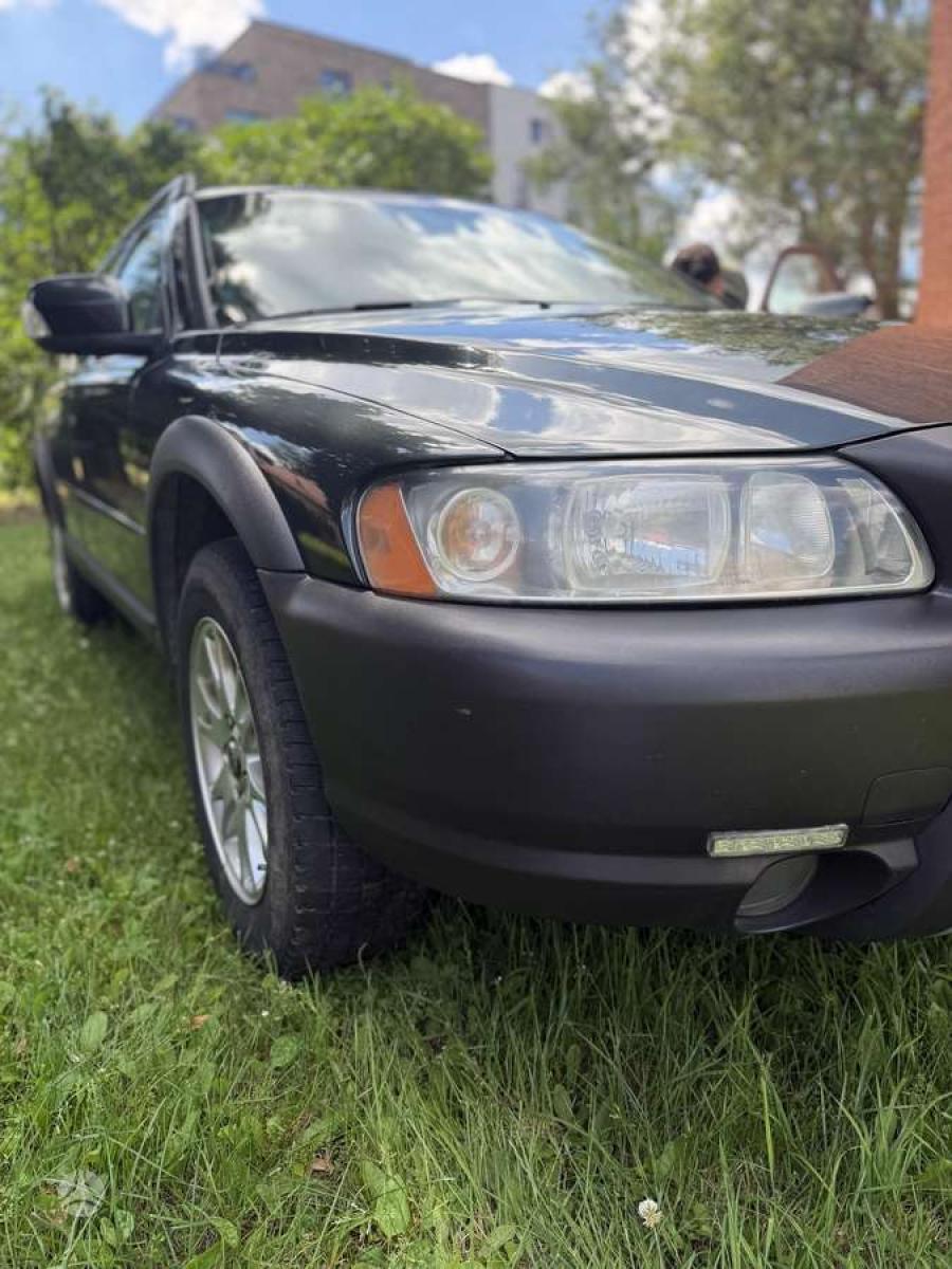 Zaļš Volvo XC70 2007 Viļņa, ar dzinēja tilpumu 2.40 L un nobraukumu 338 tūkst. km par 3500 €, foto 16 vietnē AUTOMOTO.COM.LV
