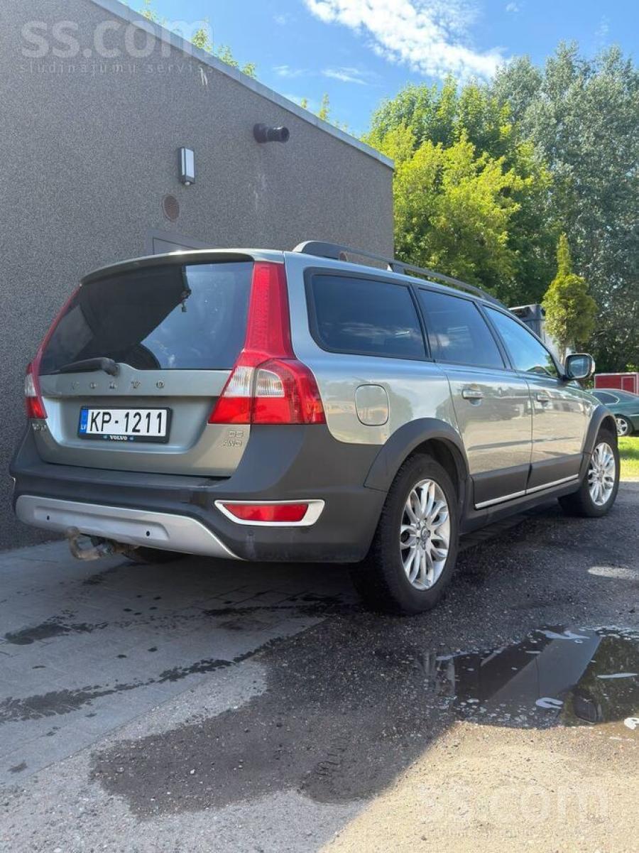Zaļš Volvo XC70 2007 Rīga, ar dzinēja tilpumu 2.40 L un nobraukumu 0 tūkst. km par 4800 €, foto 6 vietnē AUTOMOTO.COM.LV