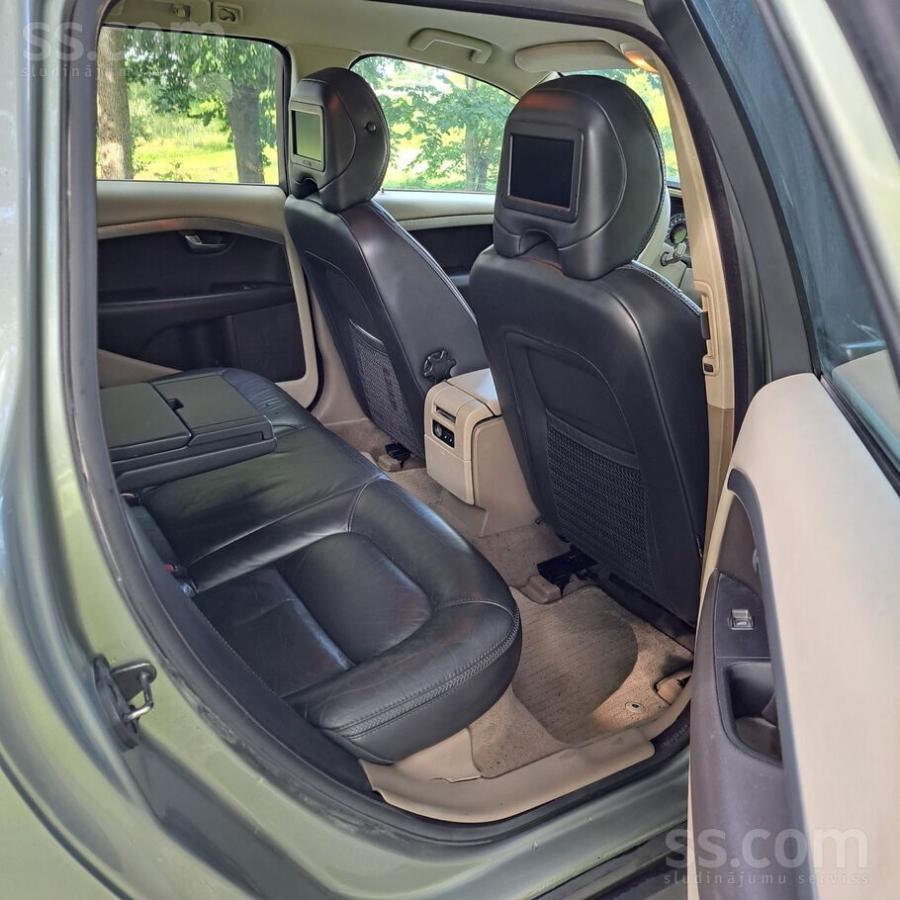 Zaļš Volvo XC70 2007 Rēzekne, ar dzinēja tilpumu 2.40 L un nobraukumu 0 tūkst. km par 2850 €, foto 12 vietnē AUTOMOTO.COM.LV