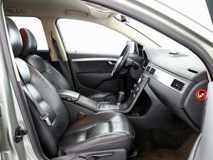 Green Volvo XC70 2007 in Tallinn, with an engine capacity of 2.40 L and mileage of 318 thousand km for 3199 €, photo 14 on AUTOMOTO.COM.LV