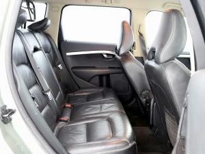 Green Volvo XC70 2007 in Tallinn, with an engine capacity of 2.40 L and mileage of 318 thousand km for 3199 €, photo 15 on AUTOMOTO.COM.LV