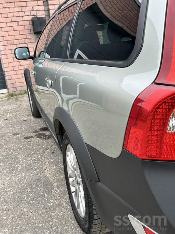 Zaļš Volvo XC70 2007 Rīga, ar dzinēja tilpumu 2.40 L un nobraukumu 0 tūkst. km par 5300 €, foto 11 vietnē AUTOMOTO.COM.LV