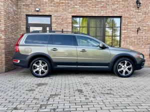 Zaļš Volvo XC70 2012 Rīga, ar dzinēja tilpumu 2.40 L un nobraukumu 281 tūkst. km par 9500 €, foto 6 vietnē AUTOMOTO.COM.LV