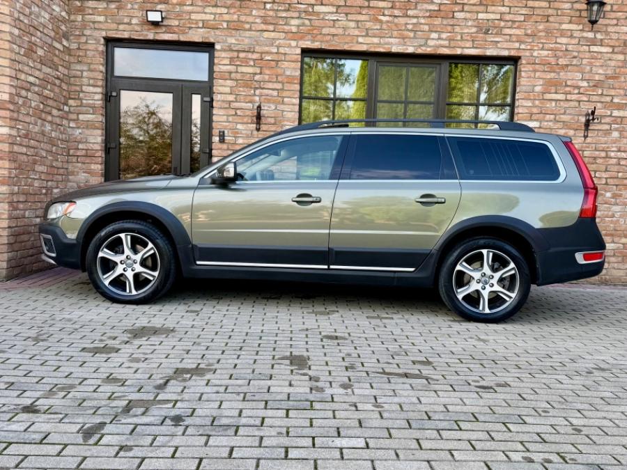 Zaļš Volvo XC70 2012 Rīga, ar dzinēja tilpumu 2.40 L un nobraukumu 281 tūkst. km par 9500 €, foto 7 vietnē AUTOMOTO.COM.LV