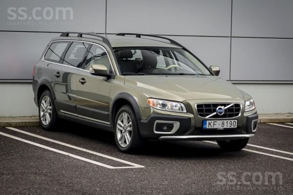 Zaļš Volvo XC70 2013 Rīga, ar dzinēja tilpumu 2.40 L un nobraukumu 0 tūkst. km par 7950 €, foto 4 vietnē AUTOMOTO.COM.LV