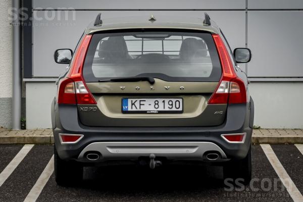 Zaļš Volvo XC70 2013 Rīga, ar dzinēja tilpumu 2.40 L un nobraukumu 0 tūkst. km par 7950 €, foto 6 vietnē AUTOMOTO.COM.LV