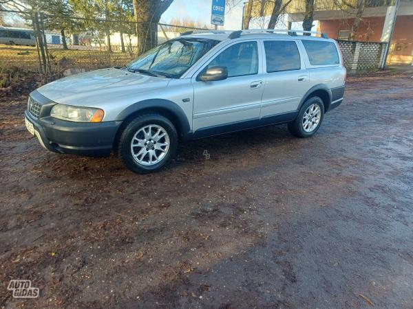 Pelēks Volvo XC70 2005 Šalčininkai, ar dzinēja tilpumu 2.40 L un nobraukumu 371 tūkst. km par 1500 €, foto 4 vietnē AUTOMOTO.COM.LV