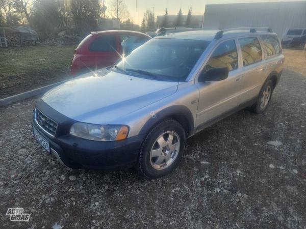 Grey Volvo XC70 2006 in Jonava, with an engine capacity of 2.50 L and mileage of 382 thousand km for 950 €, photo 1 on AUTOMOTO.COM.LV