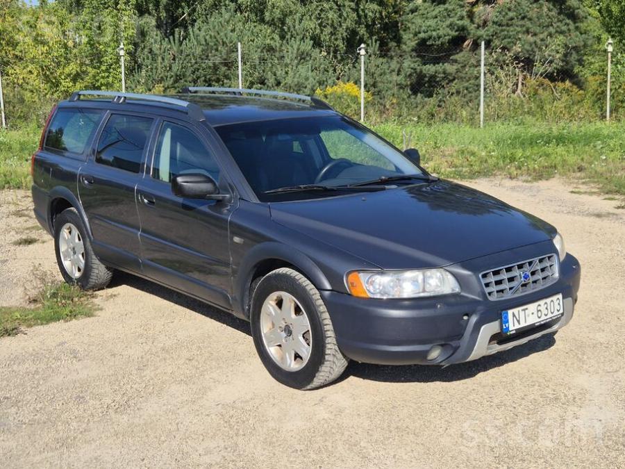 Pelēks Volvo XC70 2006 Rīga, ar dzinēja tilpumu 2.40 L un nobraukumu 344 tūkst. km par 3250 €, foto 3 vietnē AUTOMOTO.COM.LV