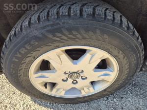 Pelēks Volvo XC70 2006 Rīga, ar dzinēja tilpumu 2.40 L un nobraukumu 344 tūkst. km par 3250 €, foto 13 vietnē AUTOMOTO.COM.LV