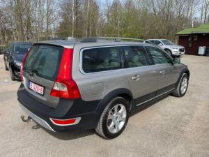 Grey Volvo XC70 2007 in Riga, with an engine capacity of 2.40 L and mileage of 413 thousand km for 6750 €, photo 10 on AUTOMOTO.COM.LV