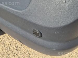 Pelēks Volvo XC70 2007 Rīga, ar dzinēja tilpumu 2.40 L un nobraukumu 272 tūkst. km par 4350 €, foto 17 vietnē AUTOMOTO.COM.LV