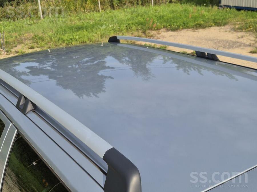 Pelēks Volvo XC70 2007 Rīga, ar dzinēja tilpumu 2.40 L un nobraukumu 272 tūkst. km par 4350 €, foto 18 vietnē AUTOMOTO.COM.LV