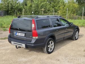 Grey Volvo XC70 2007 in Riga, with an engine capacity of 2.40 L and mileage of 353 thousand km for 3750 €, photo 4 on AUTOMOTO.COM.LV