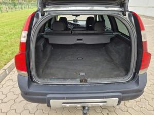 Grey Volvo XC70 2007 in Riga, with an engine capacity of 2.40 L and mileage of 353 thousand km for 3650 €, photo 15 on AUTOMOTO.COM.LV