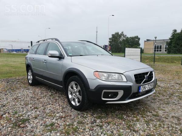 Серый Вольво ХС70 2008 в Салдус, объемом двигателя 2.40 л и пробегом 319 тыс. км за 6750 €, фото 3 на AUTOMOTO.COM.LV