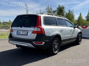 Pelēks Volvo XC70 2009 Liepāja, ar dzinēja tilpumu 2.40 L un nobraukumu 345 tūkst. km par 6600 €, foto 3 vietnē AUTOMOTO.COM.LV