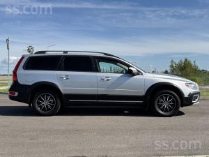 Pelēks Volvo XC70 2009 Liepāja, ar dzinēja tilpumu 2.40 L un nobraukumu 345 tūkst. km par 6600 €, foto 6 vietnē AUTOMOTO.COM.LV