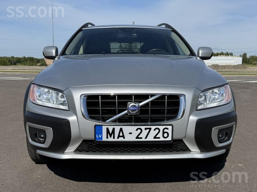 Pelēks Volvo XC70 2009 Liepāja, ar dzinēja tilpumu 2.40 L un nobraukumu 345 tūkst. km par 6600 €, foto 8 vietnē AUTOMOTO.COM.LV