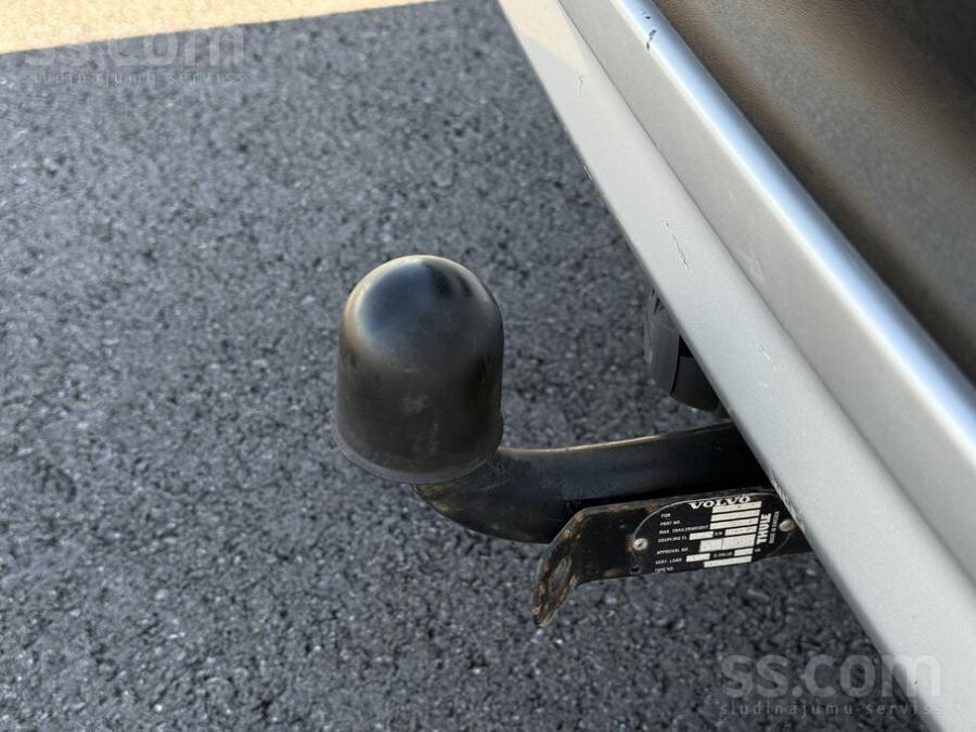 Pelēks Volvo XC70 2009 Liepāja, ar dzinēja tilpumu 2.40 L un nobraukumu 345 tūkst. km par 6600 €, foto 10 vietnē AUTOMOTO.COM.LV