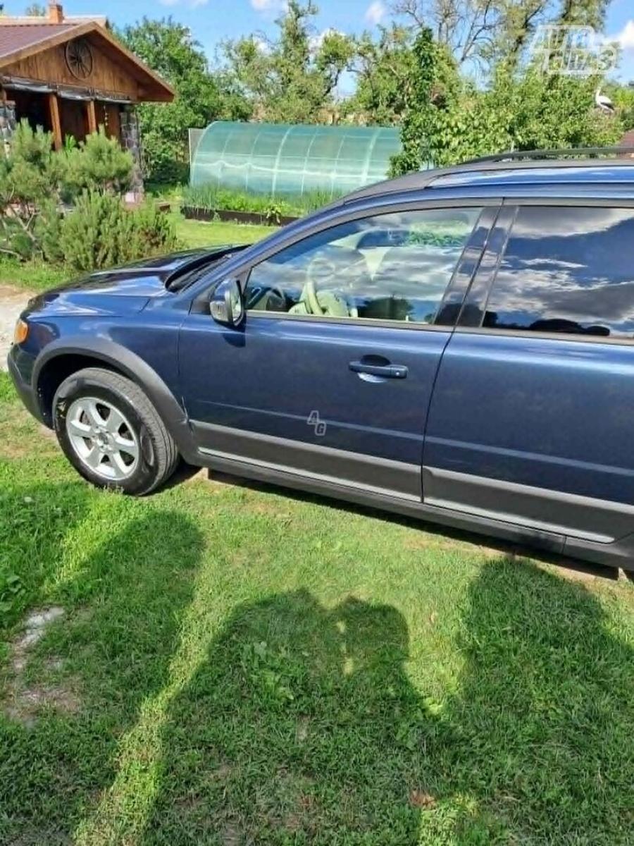 Grey Volvo XC70 2009 in Kazlu Ruda, with an engine capacity of 3.20 L and mileage of 266 thousand km for 5200 €, photo 8 on AUTOMOTO.COM.LV