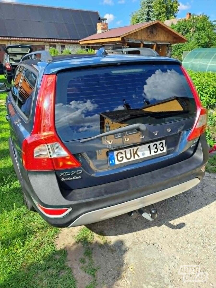 Grey Volvo XC70 2009 in Kazlu Ruda, with an engine capacity of 3.20 L and mileage of 266 thousand km for 5200 €, photo 11 on AUTOMOTO.COM.LV