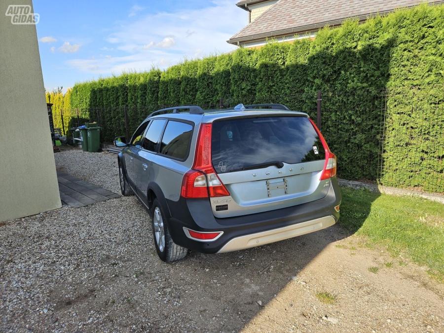 Grey Volvo XC70 2009 in Kaunas, with an engine capacity of 3.20 L and mileage of 130 thousand km for 5250 €, photo 7 on AUTOMOTO.COM.LV