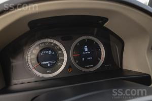 Pelēks Volvo XC70 2010 Jelgava, ar dzinēja tilpumu 2.40 L un nobraukumu 0 tūkst. km par 7990 €, foto 9 vietnē AUTOMOTO.COM.LV