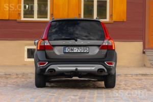 Pelēks Volvo XC70 2010 Jelgava, ar dzinēja tilpumu 2.40 L un nobraukumu 0 tūkst. km par 7990 €, foto 16 vietnē AUTOMOTO.COM.LV