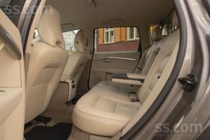 Pelēks Volvo XC70 2010 Jelgava, ar dzinēja tilpumu 2.40 L un nobraukumu 0 tūkst. km par 7990 €, foto 22 vietnē AUTOMOTO.COM.LV